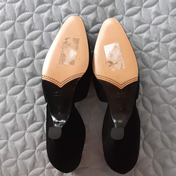 Yves Saint Laurent | Shoes | Vintage Yves Saint Laurent Low Heels ...